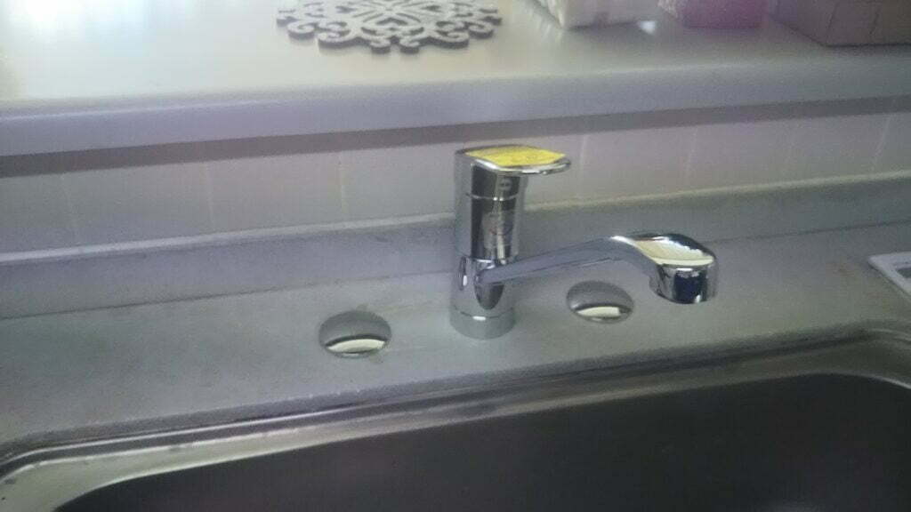 キッチン台付き水栓からワンホール混合水栓に交換 – DDM Co., Ltd.